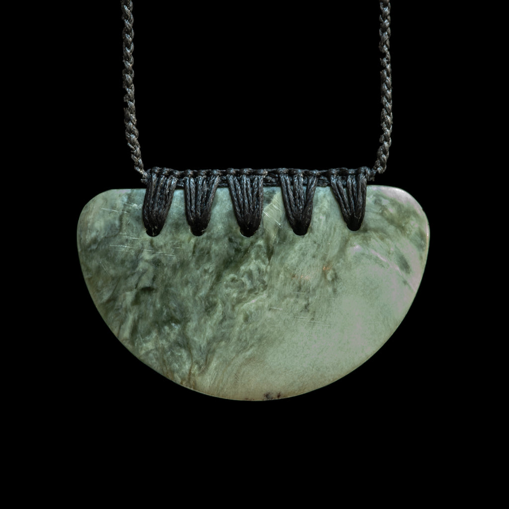 New Zealand handcarved Onewa Jade Breast Plate by Alex Sands – The Bone ...
