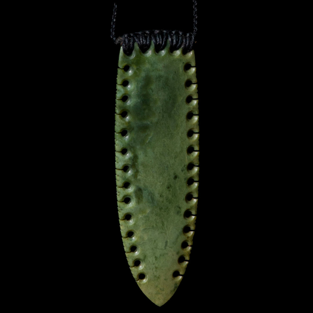 Handcrafted Maori Style New Zealand Notched Rei-Niho Pendant by Reagan ...